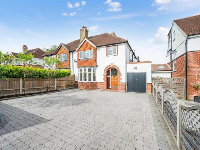4 bedroom semi detached house for sale