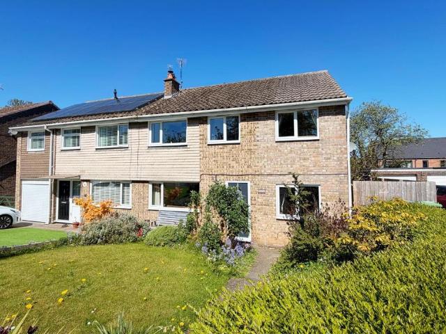 4 bedroom semi detached house for sale