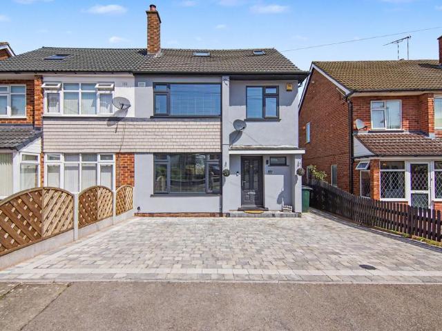 4 bedroom semi detached house for sale