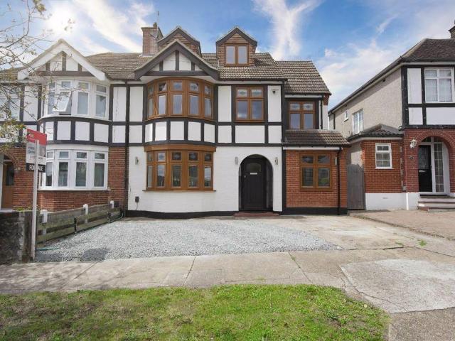 4 bedroom semi detached house for sale