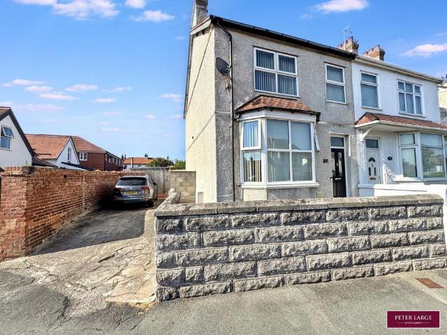 4 bedroom semi detached house for sale