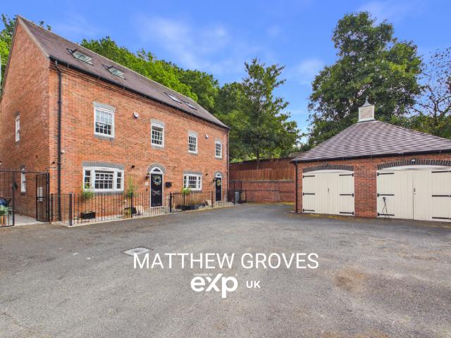 4 bedroom semi detached house for sale