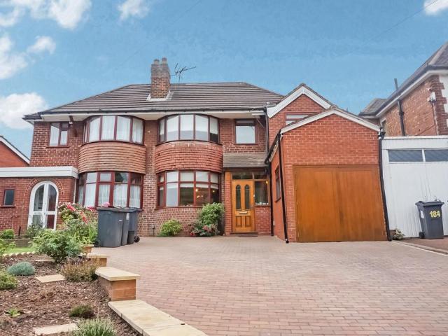 4 bedroom semi detached house for sale