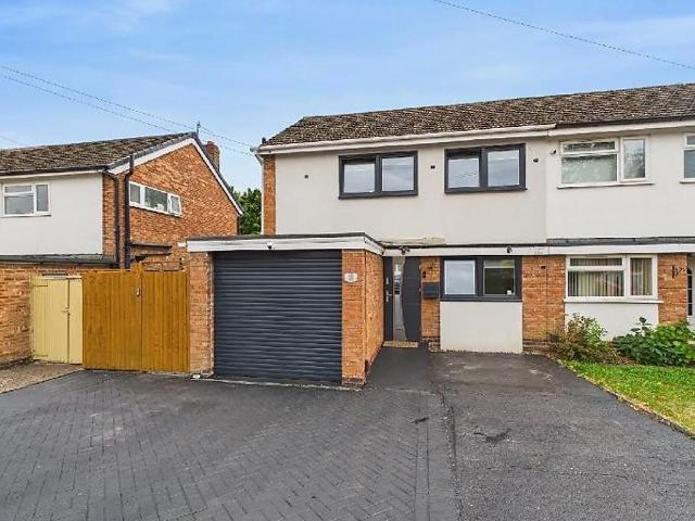 4 bedroom semi detached house for sale