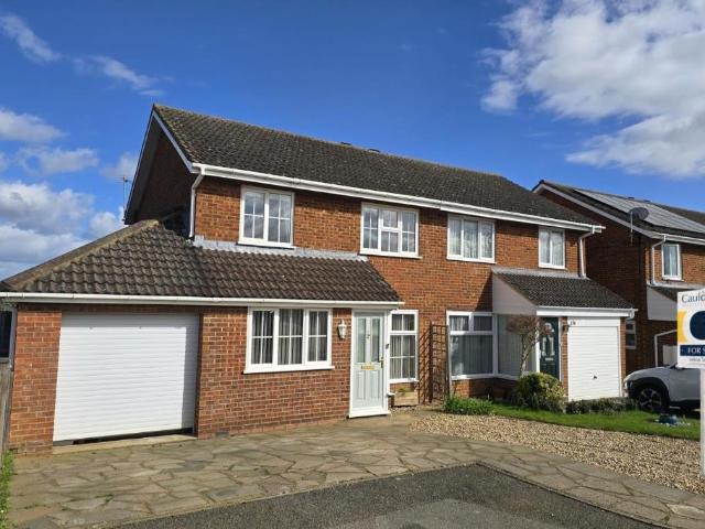 4 bedroom semi detached house for sale