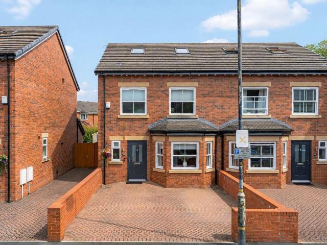 4 bedroom semi detached house for sale