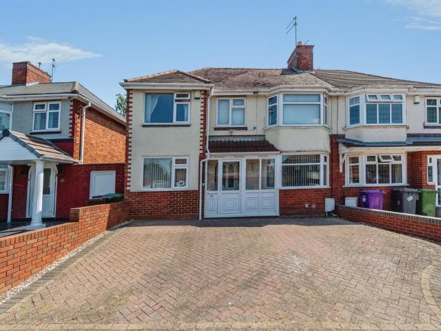 4 bedroom semi detached house for sale