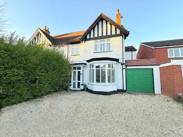 4 bedroom semi detached house for sale
