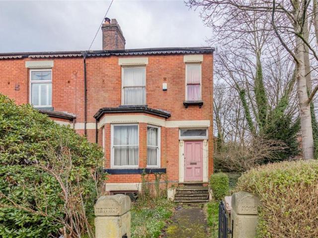 4 bedroom semi detached house for sale