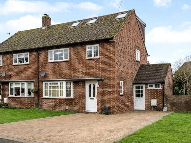 4 bedroom semi detached house for sale