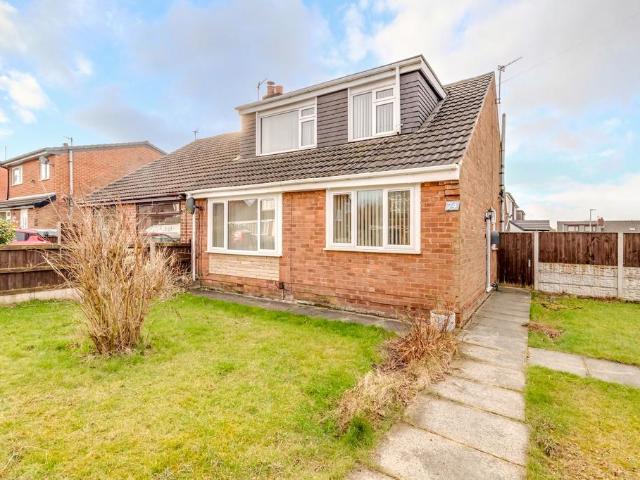 4 bedroom semi detached house for sale