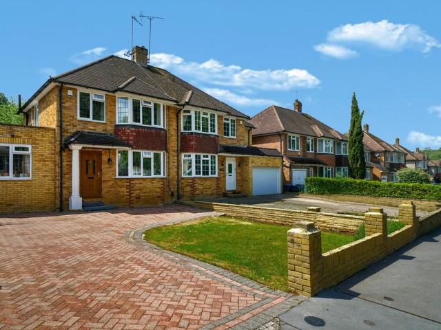 4 bedroom semi detached house for sale