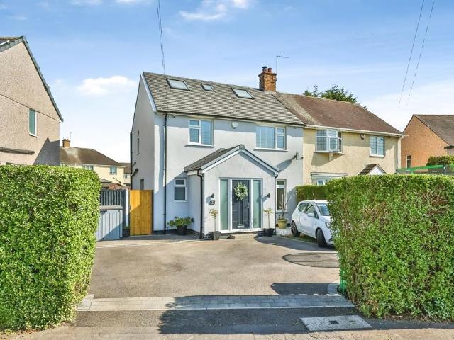 4 bedroom semi detached house for sale