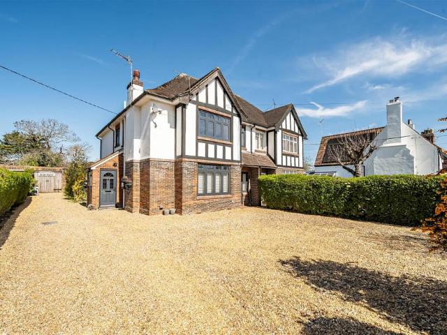 4 bedroom semi detached house for sale