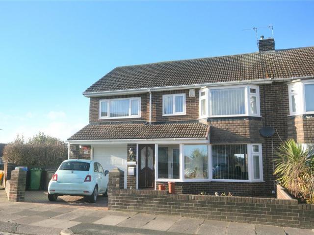 4 bedroom semi detached house for sale