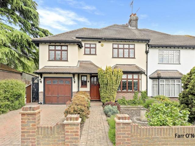4 bedroom semi detached house for sale