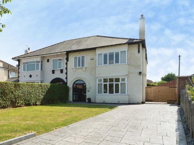 4 bedroom semi detached house for sale
