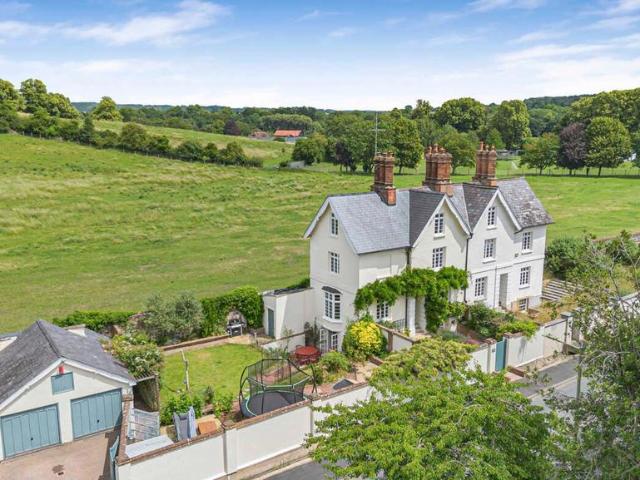 4 bedroom semi detached house for sale