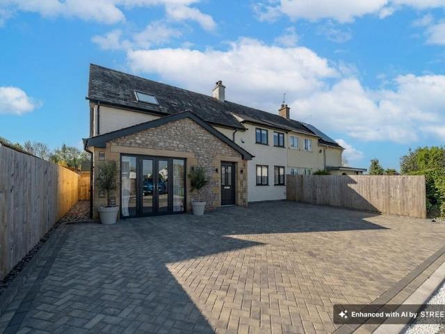 4 bedroom semi detached house for sale