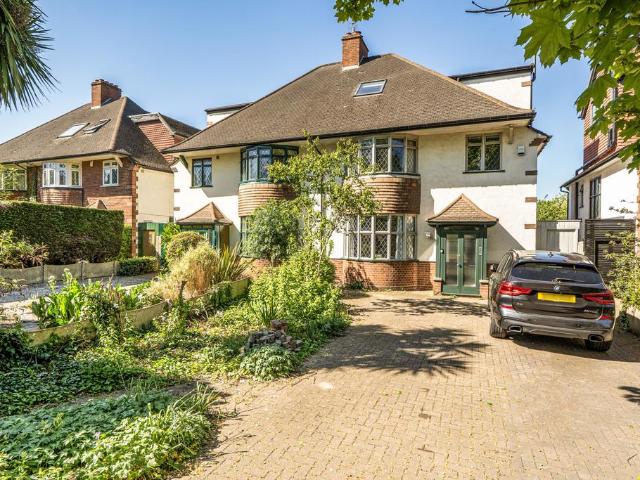 4 bedroom semi detached house for sale