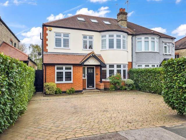 4 bedroom semi detached house for sale