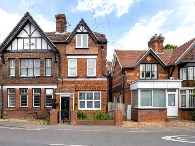 4 bedroom semi detached house for sale