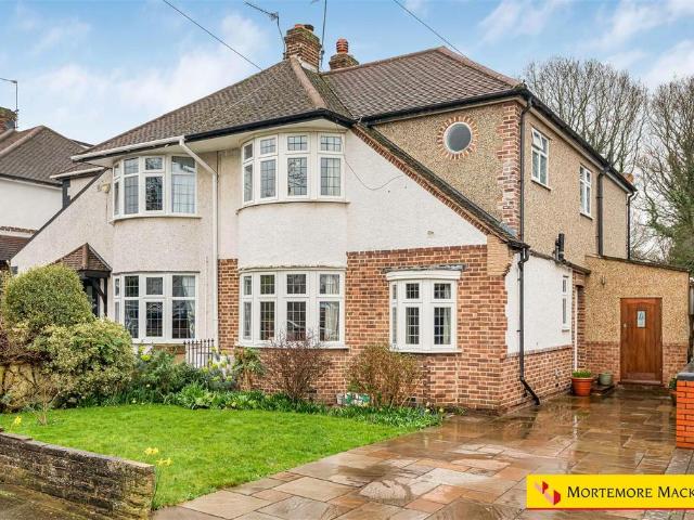 4 bedroom semi detached house for sale