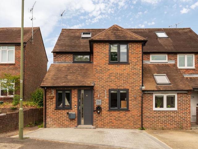 4 bedroom semi detached house for sale