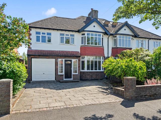 4 bedroom semi detached house for sale