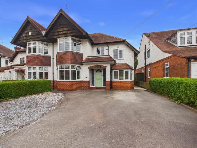 4 bedroom semi detached house for sale