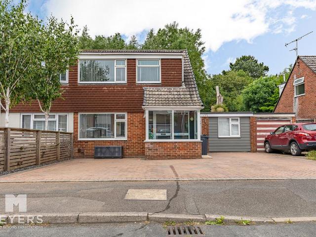 4 bedroom semi detached house for sale
