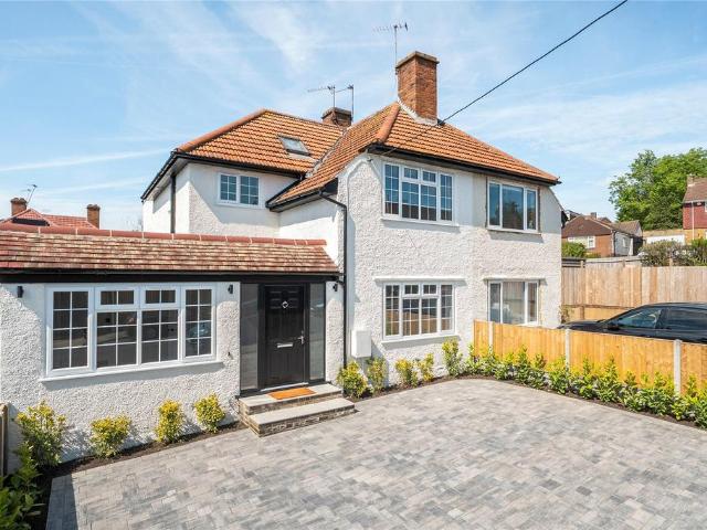 4 bedroom semi detached house for sale