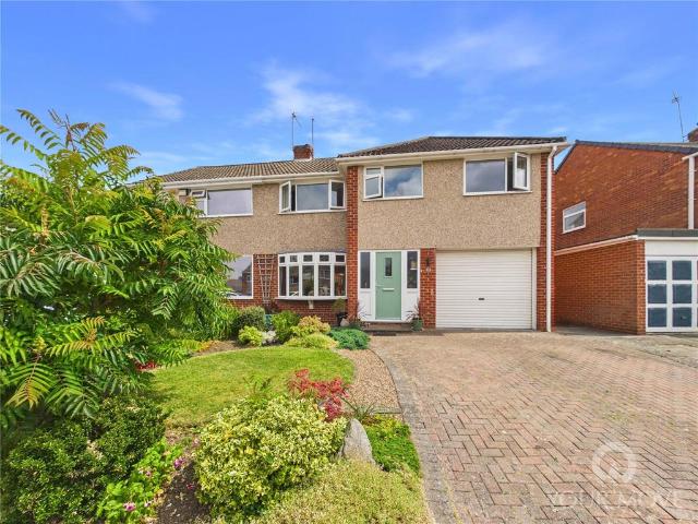 4 bedroom semi detached house for sale