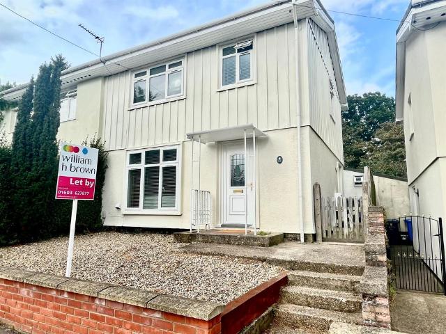 4 bedroom semi detached house for sale
