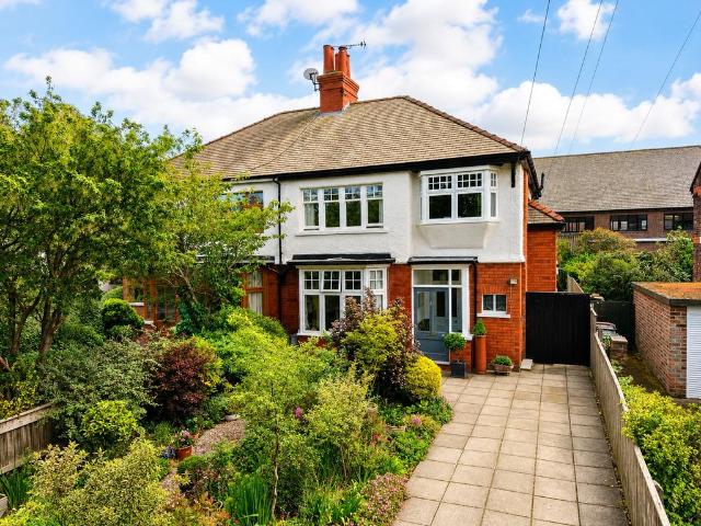 4 bedroom semi detached house for sale