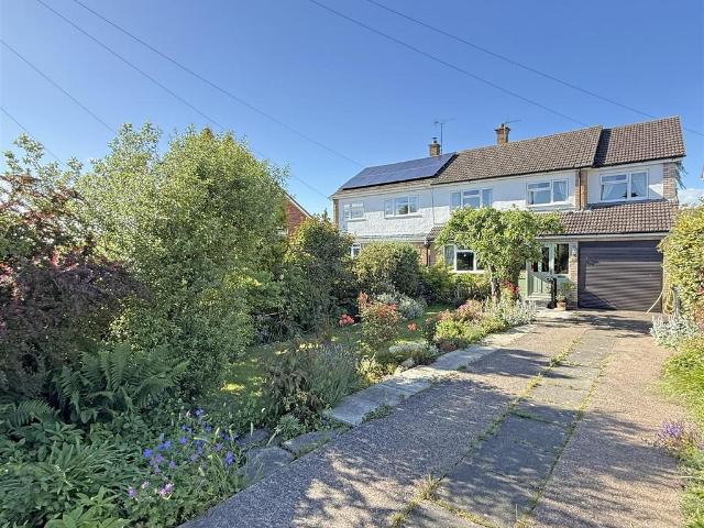 4 bedroom semi detached house for sale