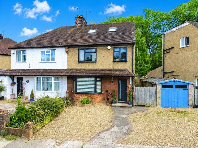 4 bedroom semi detached house for sale