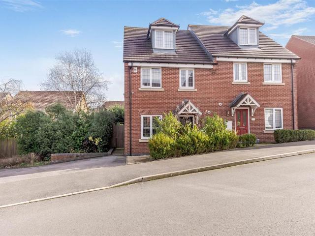 4 bedroom semi detached house for sale