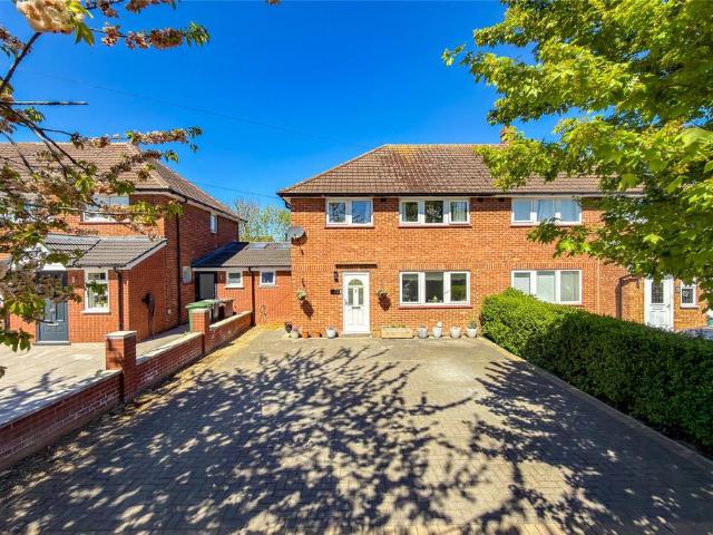 4 bedroom semi detached house for sale