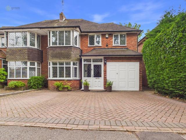 4 bedroom semi detached house for sale