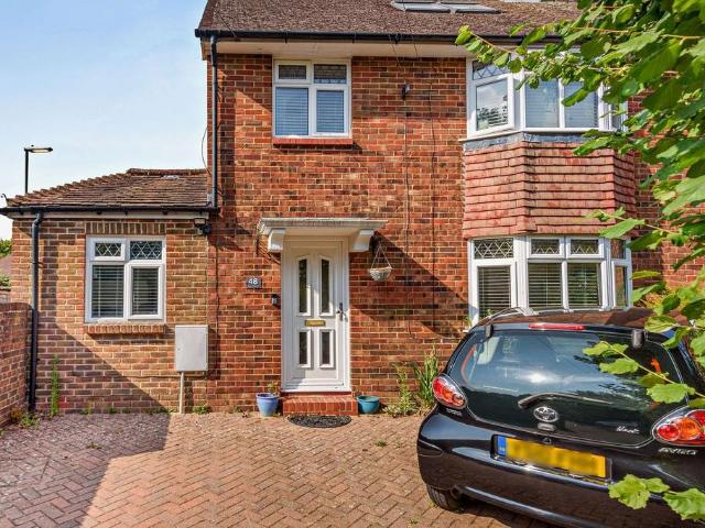 4 bedroom semi detached house for sale