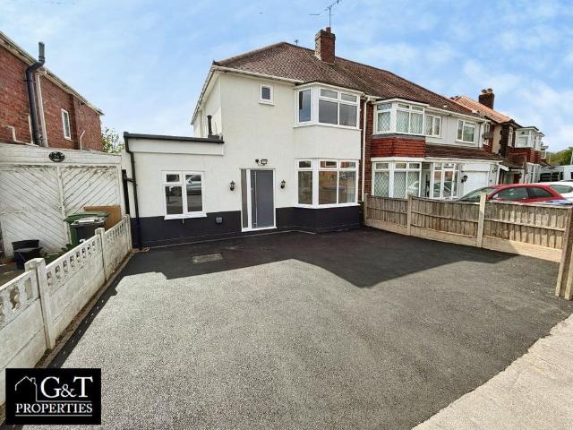 4 bedroom semi detached house for sale