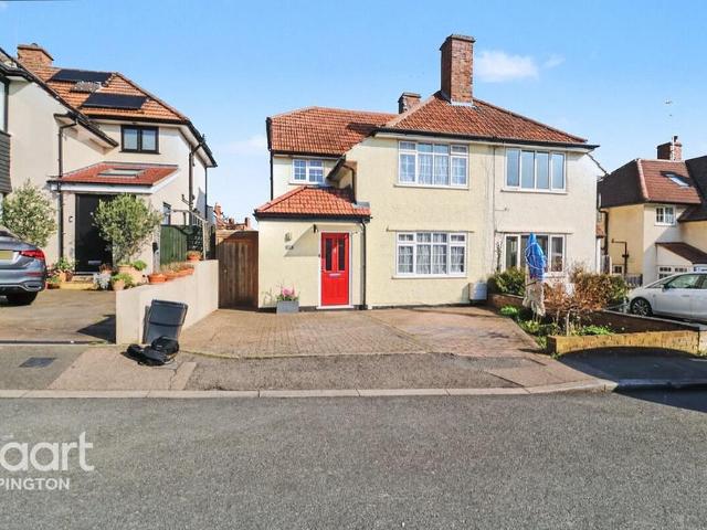 4 bedroom semi detached house for sale