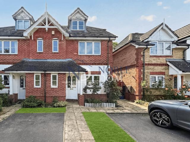 4 bedroom semi detached house for sale
