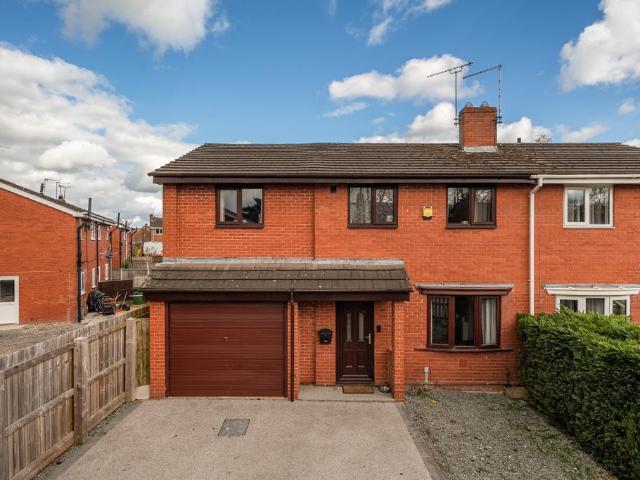 4 bedroom semi detached house for sale