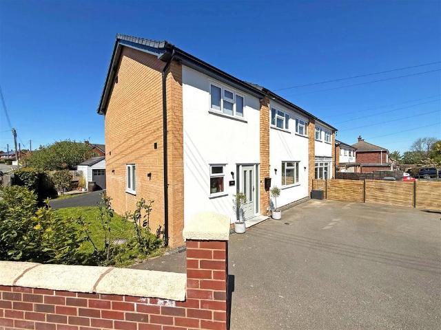 4 bedroom semi detached house for sale