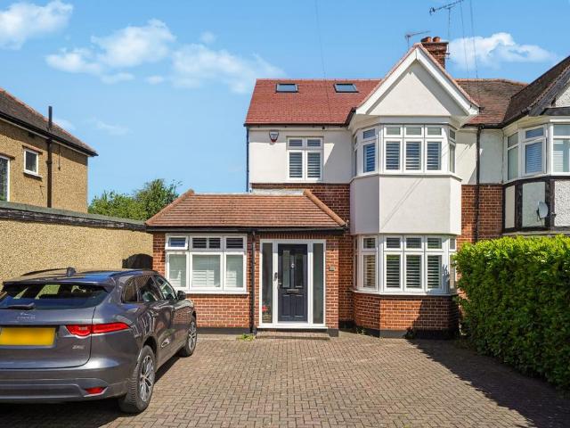 4 bedroom semi detached house for sale