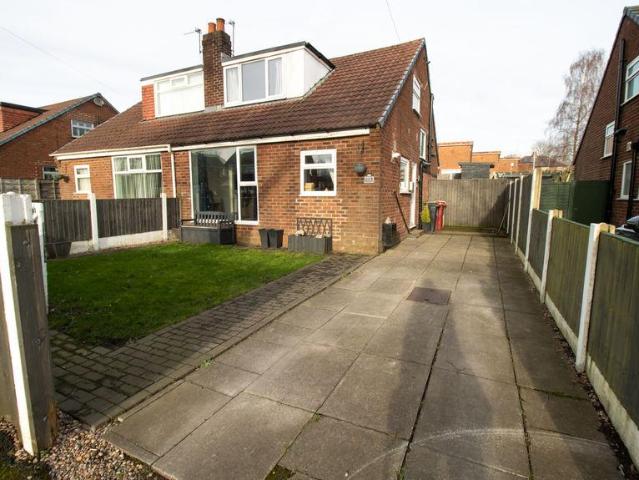 4 bedroom semi detached house for sale