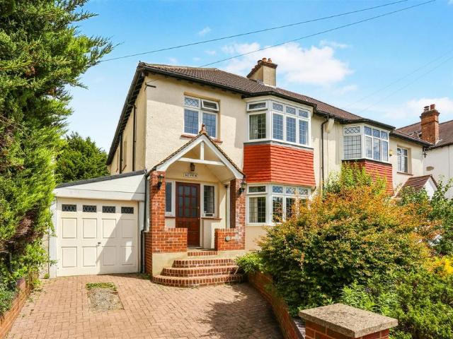 4 bedroom semi detached house for sale