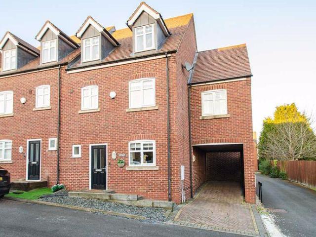 4 bedroom semi detached house for sale